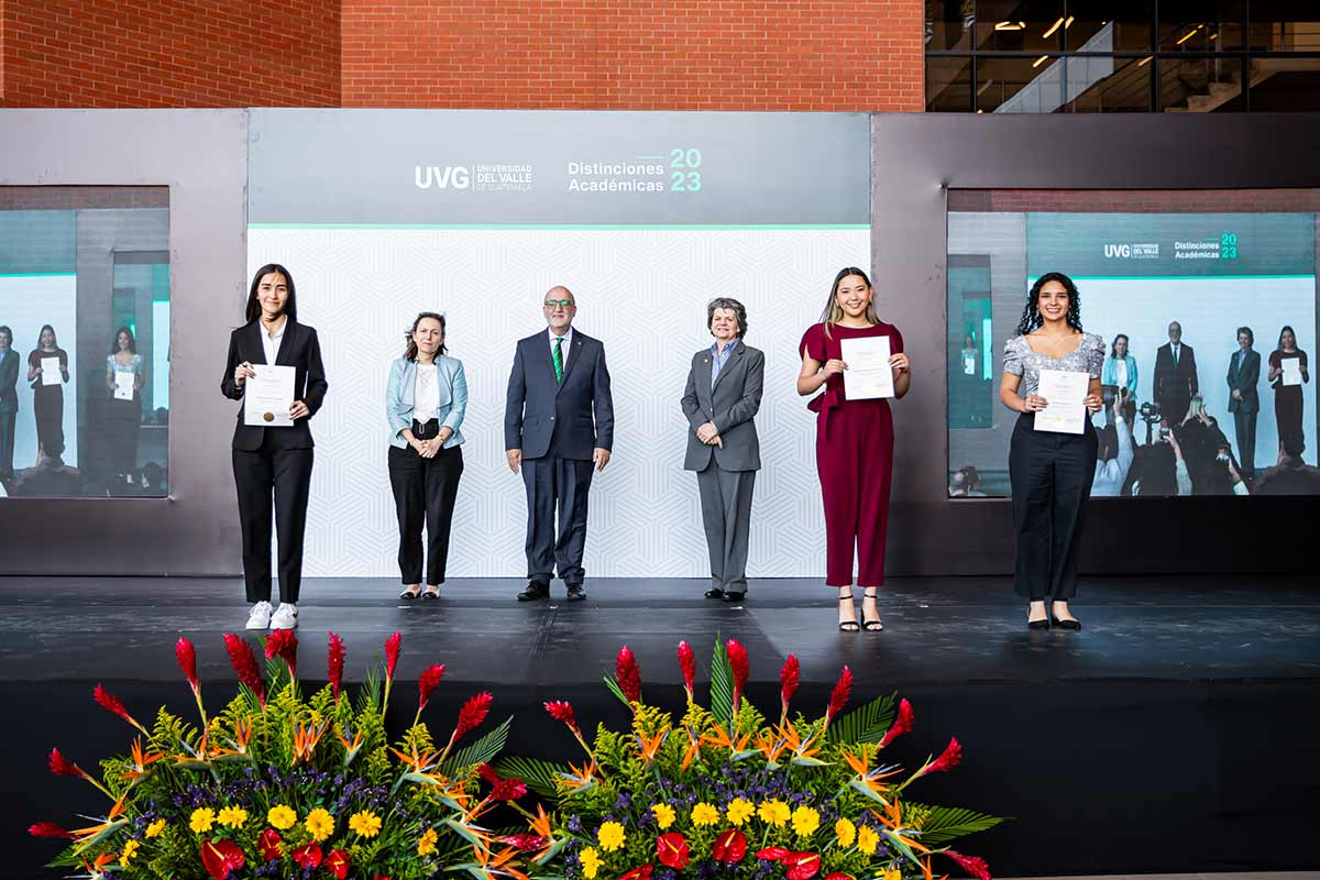 Distinciones 2023: Reconocimiento a la excelencia académica en UVG | Actualidad UVG